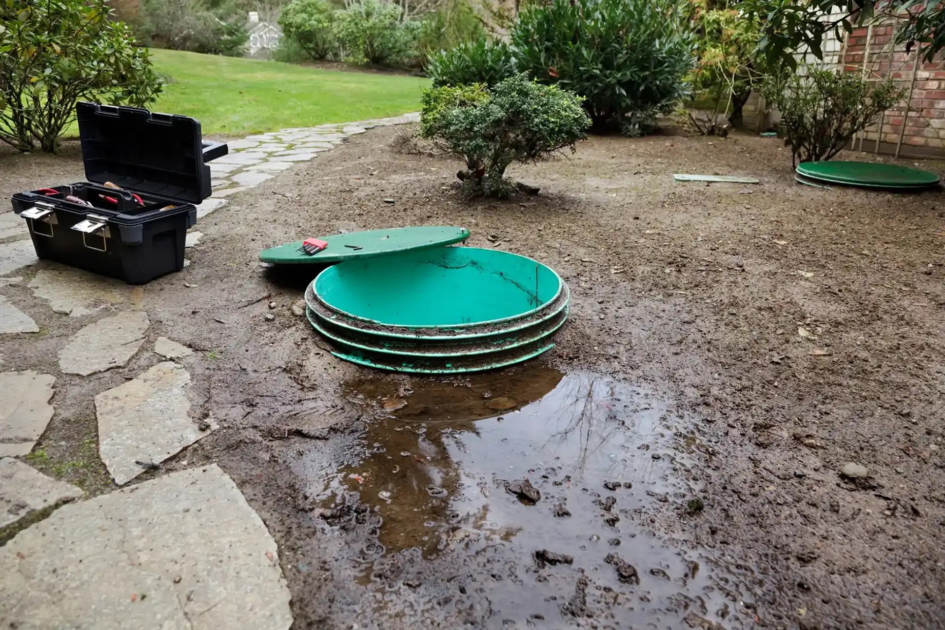7 Signs You May Need Septic Tank Maintenance | Goebel Septic